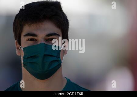 Lance Stroll (CDN) Aston Martin F1 Team AMR22 sends sparks flying ...
