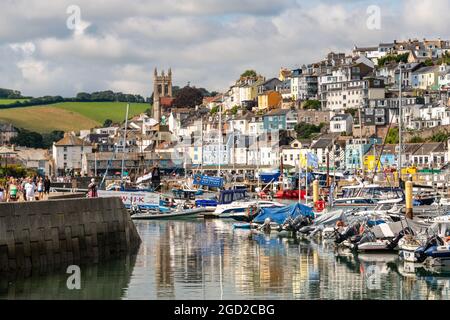 Brixham, UK. Tuesday 10 August 2021. Good weather fills the town of ...