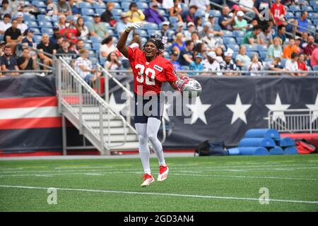 New England Patriots safety Adrian Phillips (21) battles with Miami ...