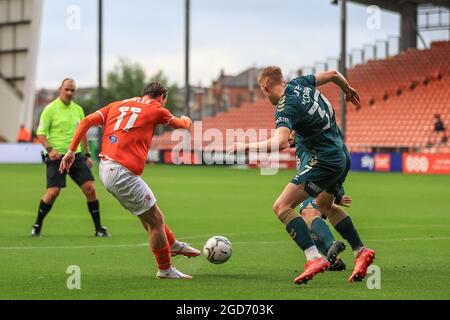 Josh Bowler #11 of Blackpool shoots on goal Stock Photo - Alamy