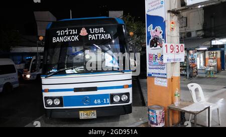 Ekamai Bus Station Bangkok Eastern Bus Terminal Bangkok Sukhumvit Road ...
