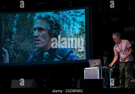 Wildlife film-maker Gordon Buchanan and wife Wendy with his honorary ...