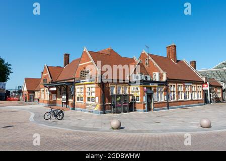 Southend Victoria station is one of two major railway stations in the ...
