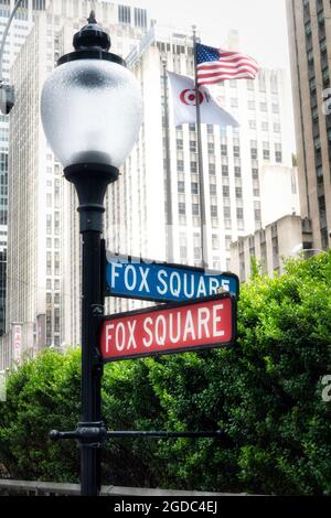 Fox News Sixth Avenue headquarters in Midtown Manhattan Fox News ...