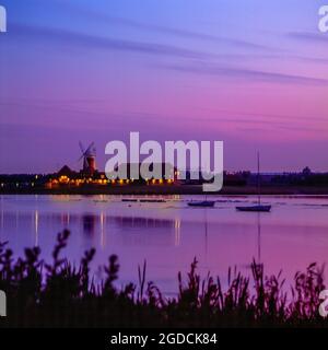 The caldecotte pub milton keynes Stock Photo - Alamy