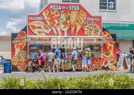 Street Pizza Stall Stock Photo - Alamy