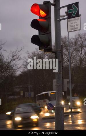 Green Right Arrow Traffic Light Green Right Arrow Traffic Light Stock ...
