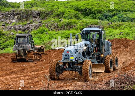 dozer, Naval Mobile Construction Battalion, NMCB 40, Sailor, SEABEES, U ...