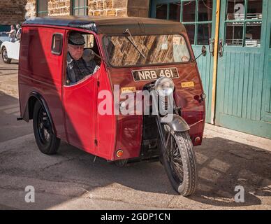 Three wheeled motor vehicle Reliant Robin parked on street Portsmouth ...