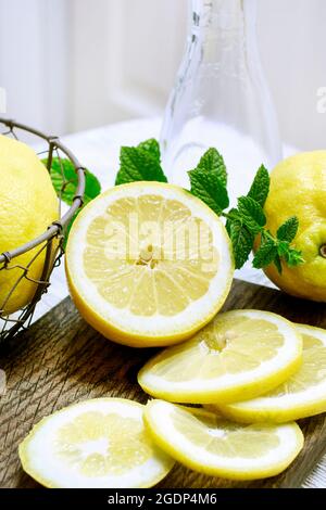 How to make lemonade, step by step, tutorial. Healthy food Stock Photo ...