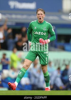 Jordan Pickford of Everton celebrates the second goal during the ...