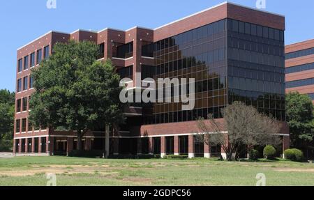 Park Area Near Office Complex Stock Photo - Alamy