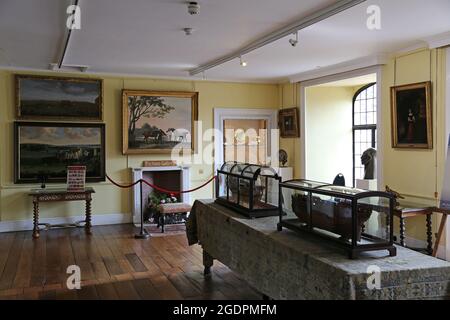 Picture Gallery, Berkeley Castle, Berkeley, Gloucestershire, England ...