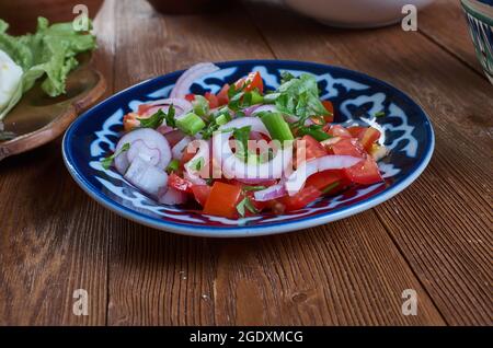Madagaskar Lasary voatabia, tomato and onion salad Stock Photo - Alamy