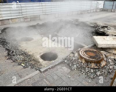 Broken thermal insulation of city water supply. Obsolete technology ...