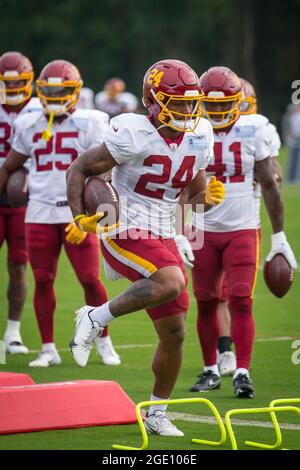 Washington Football Team's Antonio Gibson plays during an NFL football ...