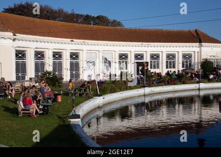 Ravensgate Arms-by-the-Sea, Ramsgate Boating Pool, Ramsgate Kent ...