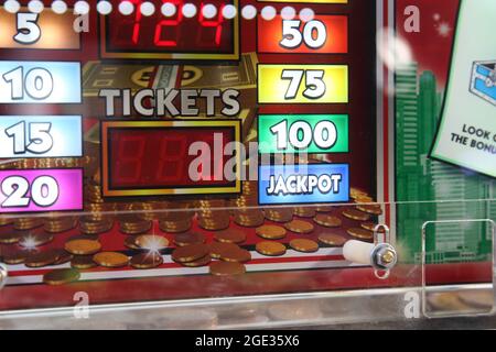 Arcade machine, Barry Island Arcades, South Wales, 2021 Stock Photo - Alamy