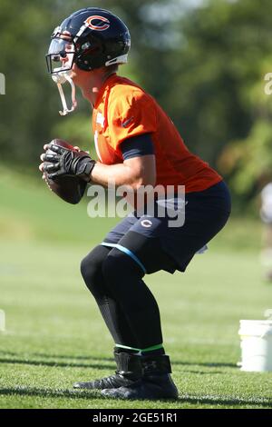 Chicago Bears quarterback Nick Foles (9) throws before an NFL football ...