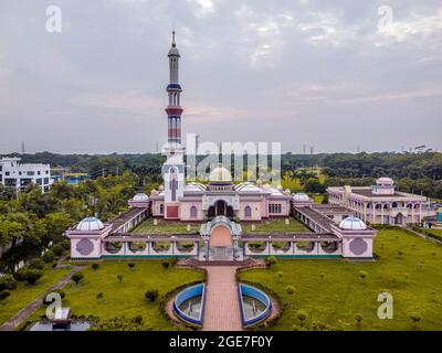 Baitul Aman jame Masjid (Mosque), Barisal, Bangladesh Stock Photo - Alamy