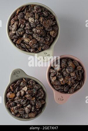 Fermented locust beans. Dawadawa Stock Photo - Alamy