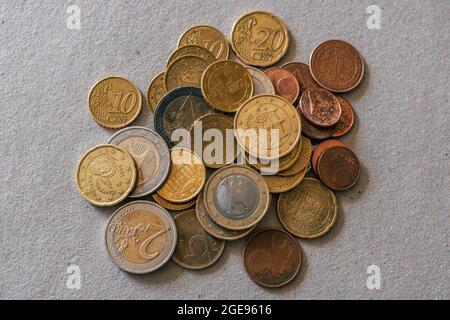 euro currency bills coins Stock Photo - Alamy