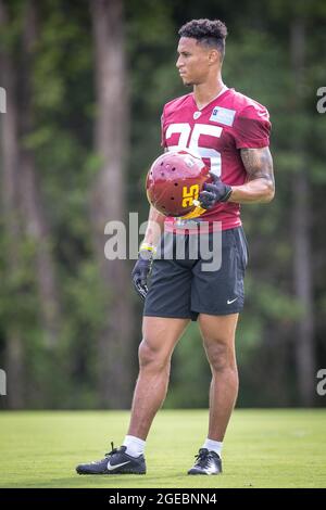 August 18, 2021: Washington Football Team wide receiver Terry McLaurin ...