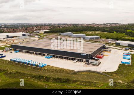 A view of the warehouse at the Amazon fulfillment centre in Hemel ...