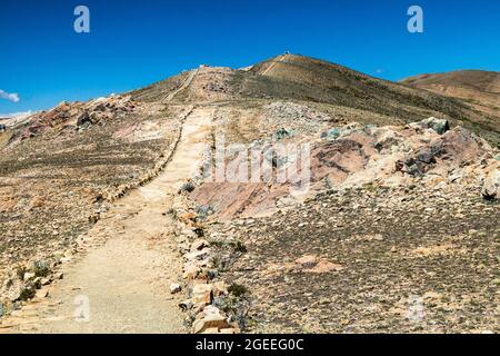 Ancient Inca trail at Isla del Sol (Island of the Sun) in Titicaca lake ...