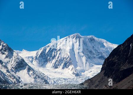 Hunza Valley Mountains covered in snow in north Pakistan, Gilgit ...