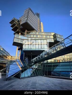 Modern architecture, Norddeutsche Landesbank, headquarters of the Nord ...