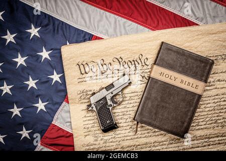 hand gun with American flag Stock Photo - Alamy