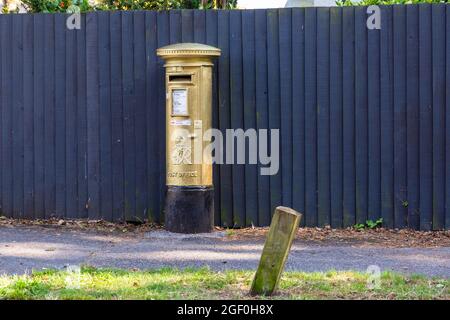 Poole Dorset, UK. 22nd August 2021. A George VI postbox post box in ...