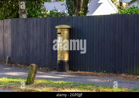Poole Dorset, UK. 22nd August 2021. A George VI postbox post box in ...