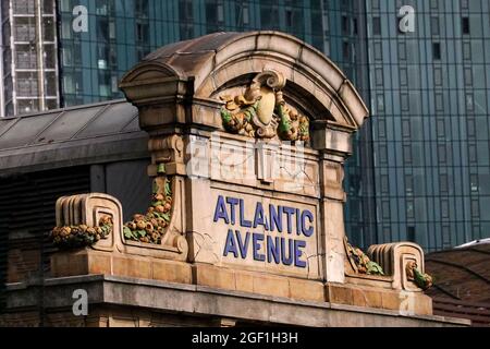 Atlantic terminal subway station in downtown Brooklyn NYC Stock Photo ...