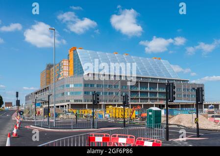The new Midland Metropolitan University Hospital in Cape Hill ...