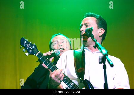 UB40 Concert, Wembley Arena London, 9th November 2001- Lead Singer Ali ...