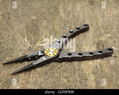 Pliers sharp steel cutter wooden meter construction level protective ...