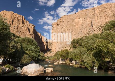 Boragh Canyon, highland of Zagros mountains, Tang-e Boraq, Fars ...