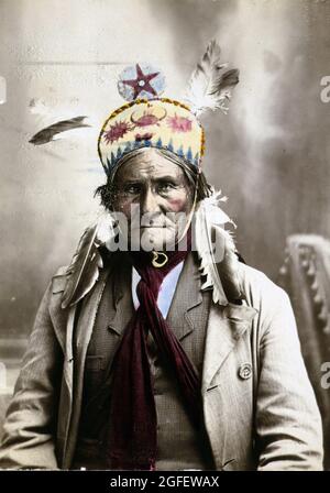 Geronimo (1829-1909), Chiricahua Apache warrior with walking stick ...