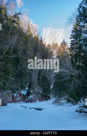 Image from the frozen Devil Track River on a cold January morning ...