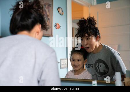 THE CHAIR, from left: Everly Carganilla, Jay Duplass, Sandra Oh, The ...