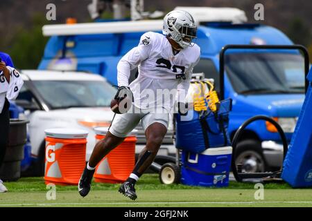 Las Vegas Raiders running back Ameer Abdullah runs off of the field ...