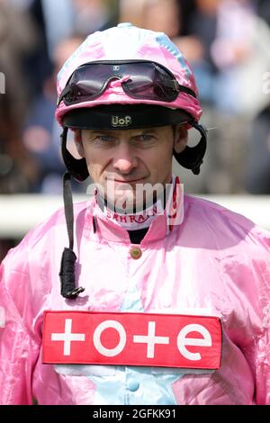 ROBERT HAVLIN, JOCKEY, 2021 Stock Photo - Alamy