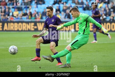 ARNHEM - Vitesse goalkeeper Markus Schubert during the TOTO KNVB Cup ...