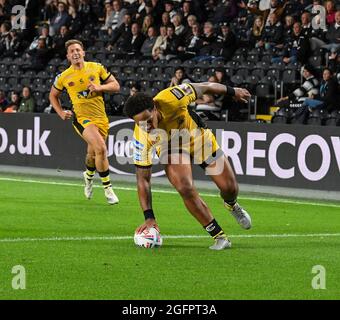 Castleford Tigers Jordan Turner scores a try Stock Photo - Alamy