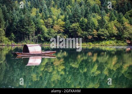 (210827) -- DANGCHANG, Aug. 27, 2021 (Xinhua) -- Photo taken on Aug. 26 ...