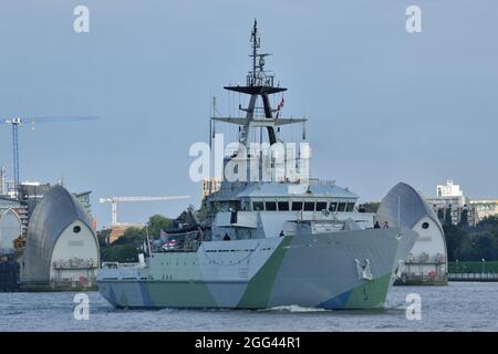 HMS Severn (P282), a Batch 1 River-class patrol vessel operated by the ...