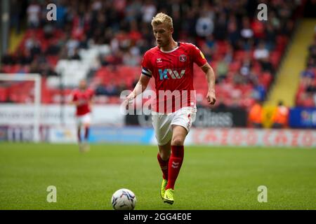 LONDON, UK. AUGUST 28TH Jayden Stockley of Charlton Athletic takes part ...