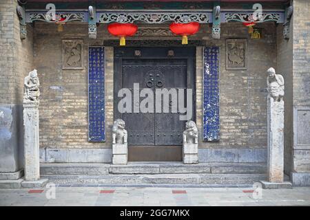 entrance gate, Shuyuanmen Ancient Culture Street, Xi'an, Hszian ...